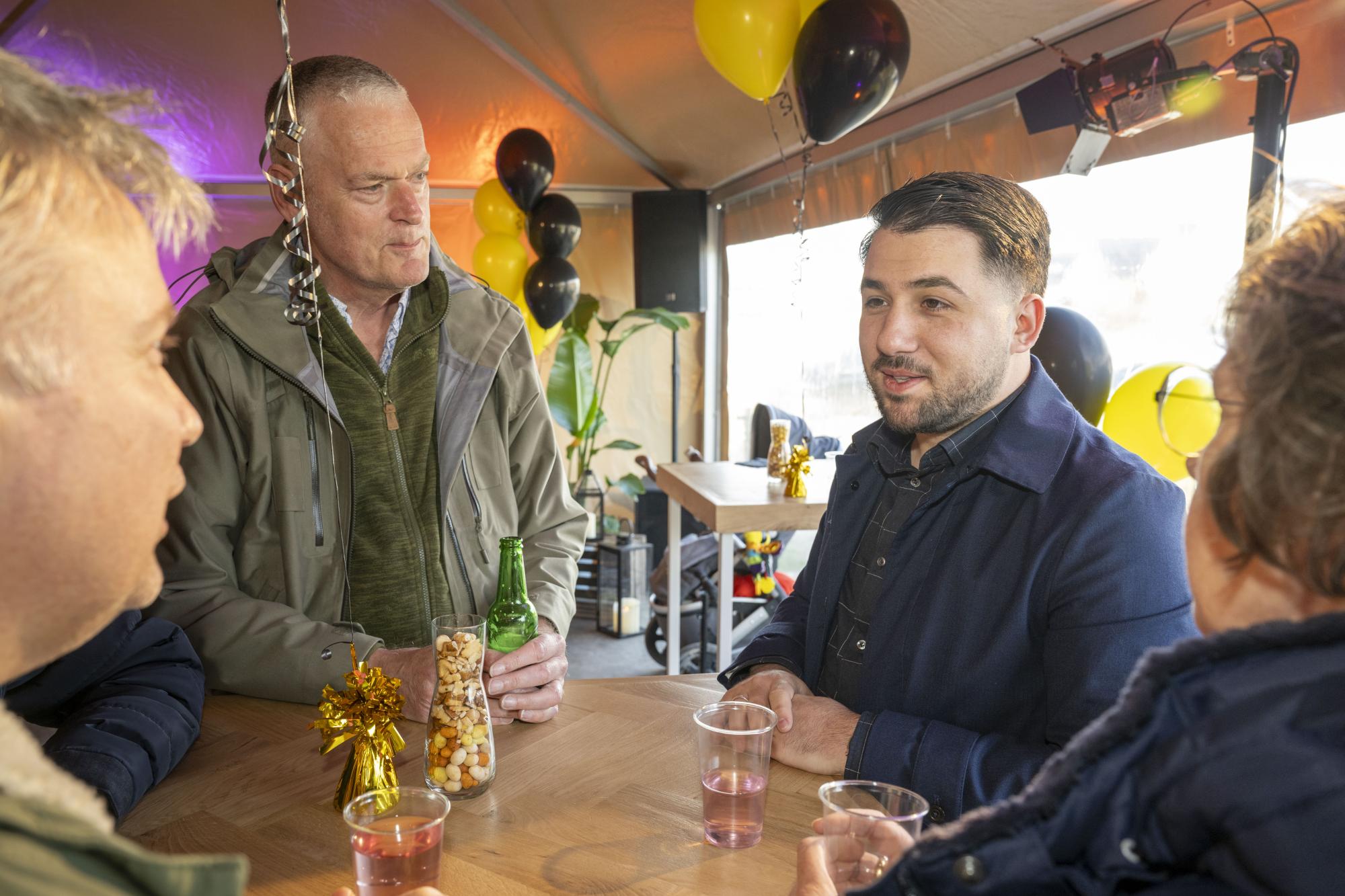Eindfeest en winnaar klimaatadaptieve tuin in Sveadal | Schiedam